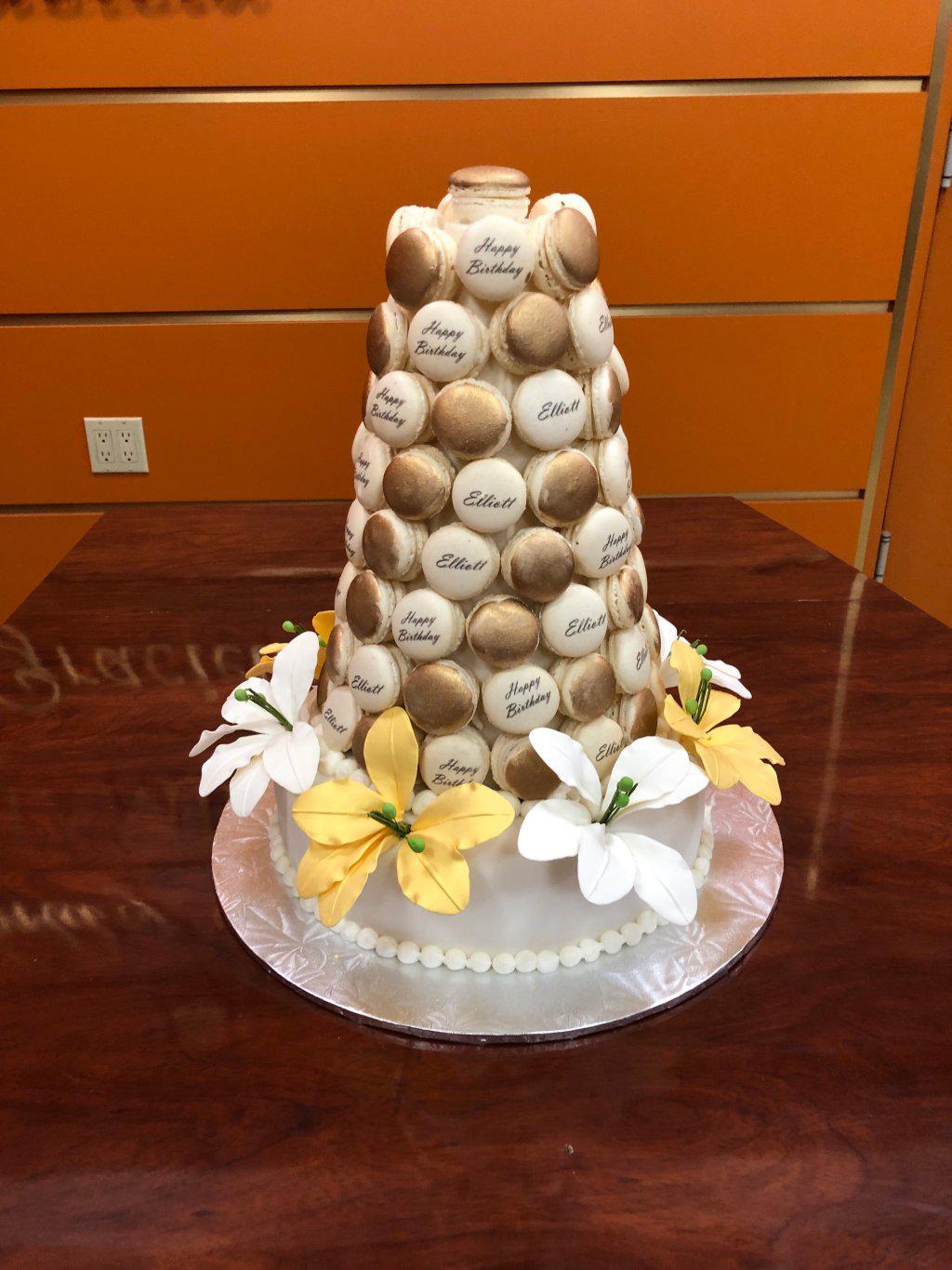 Birthday Cakes – World of Chantilly