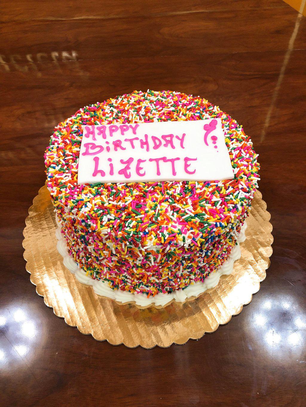 Birthday Cakes – World of Chantilly