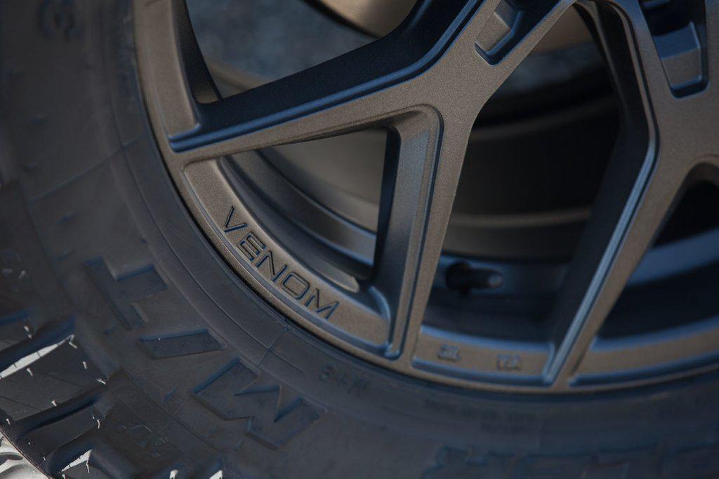 Ford F150 Raptor 20" VR-601 Carbon Graphite - Vorsteiner Offroad