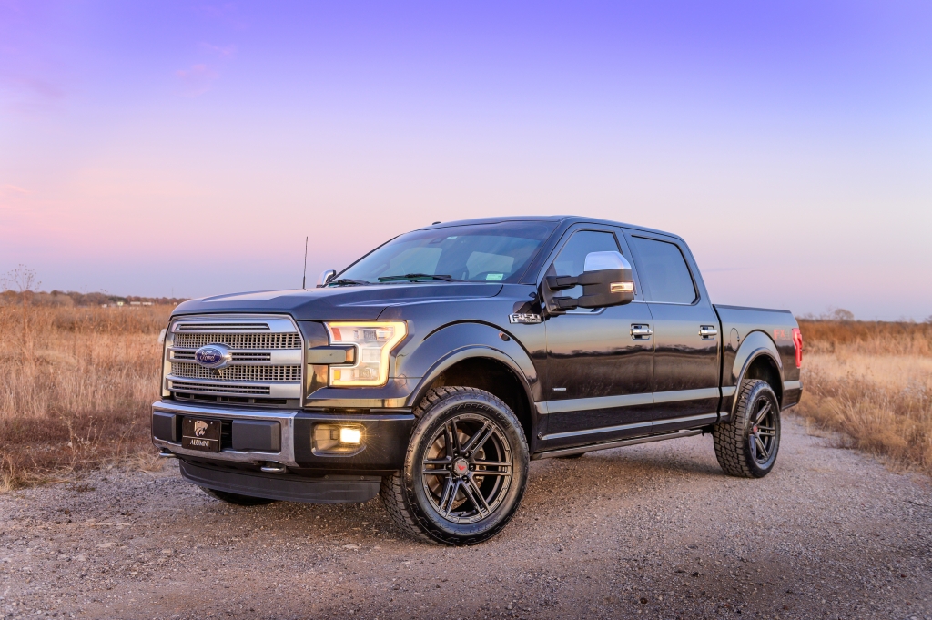 Ford F-150 20” VR-602 Carbon Graphite - Vorsteiner Offroad
